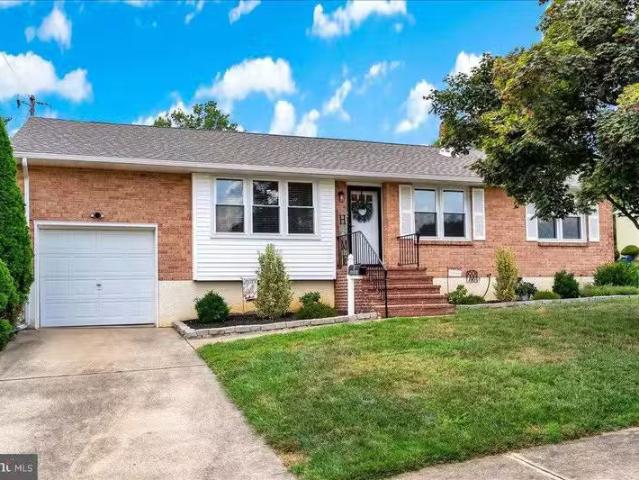 2450 W ERIC DRIVE, WILMINGTON, DE 19808 655489182