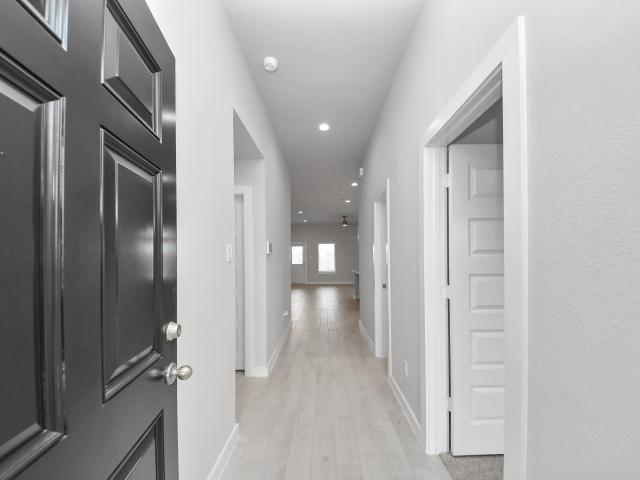 24518 Broad Park Ct