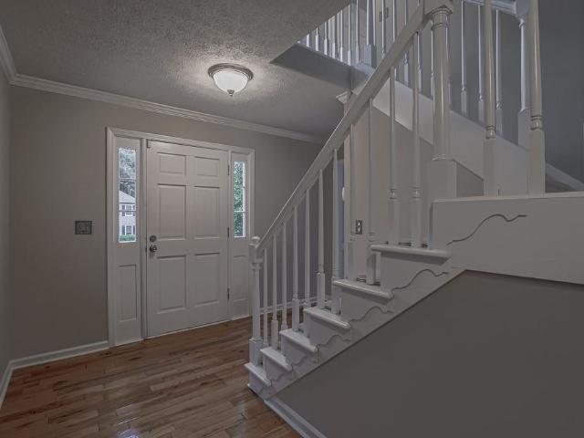 2451 Meadowglen Trail