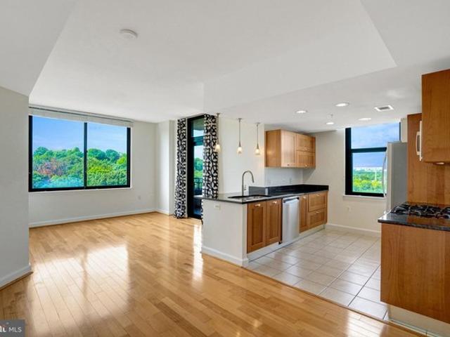 2451 Midtown Ave Apt 1319, Alexandria, VA 22303