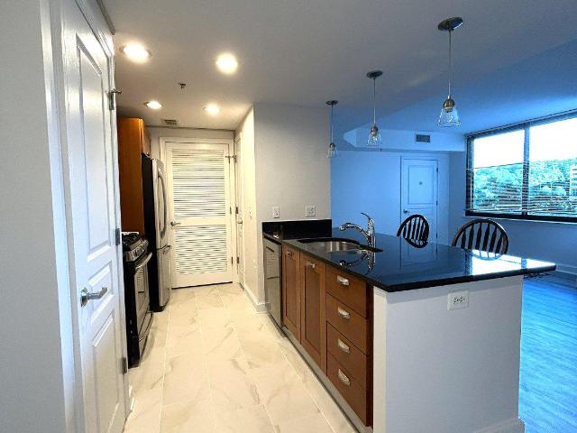 2451 Midtown Avenue # 705