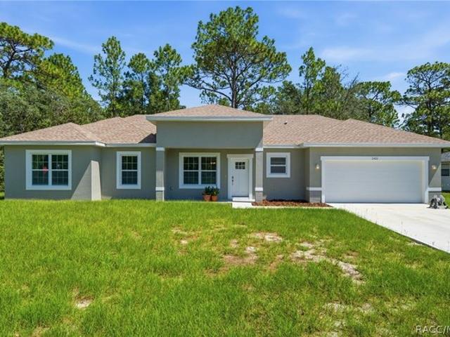 2451 W Menores Dr, Citrus Springs, FL 34434