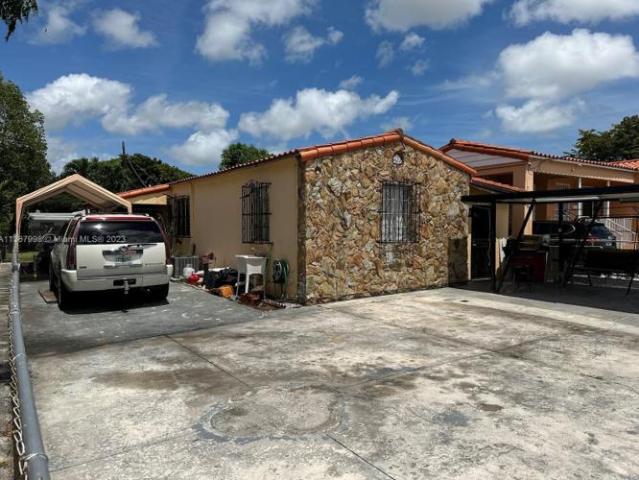 2451 5th St NW, Miami, FL 33125