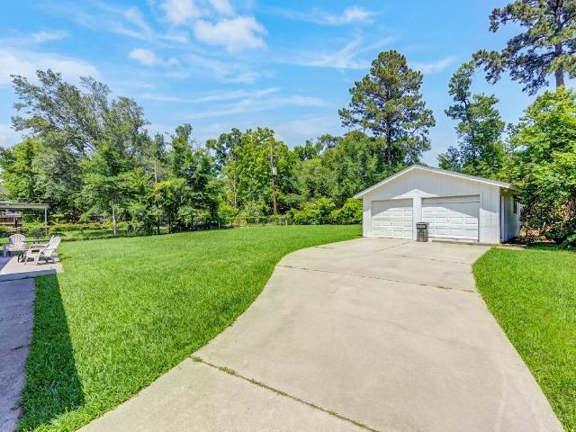 24522 Glen Loch Drive