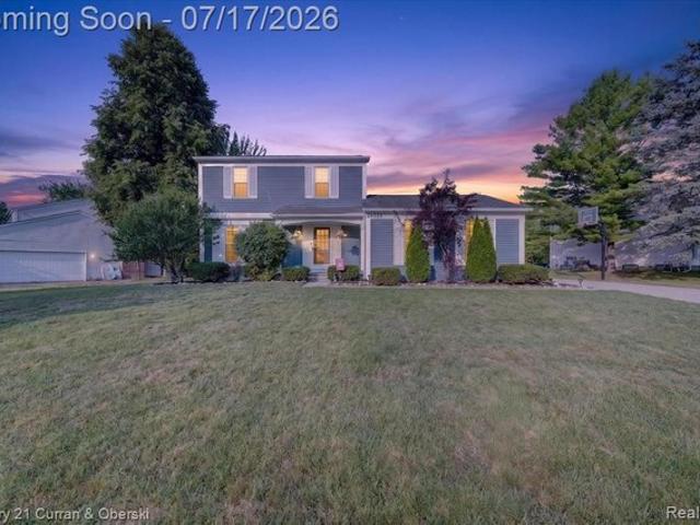 24525 Jamestowne Rd, Novi, MI 48375