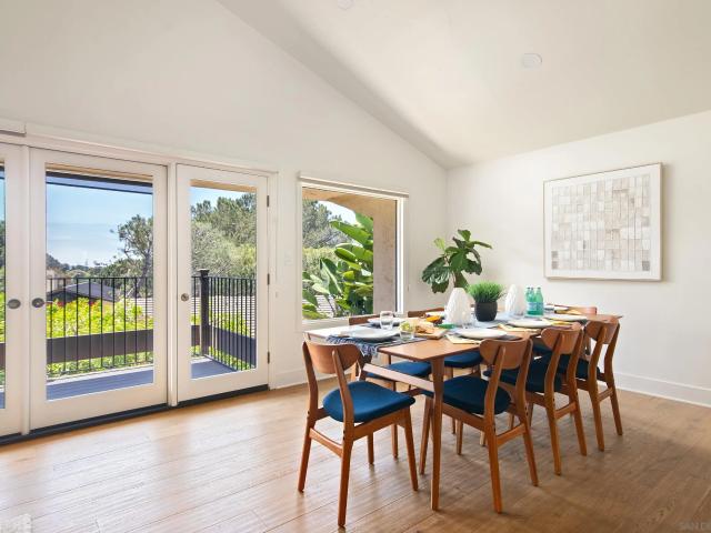 2452 Azure Coast Dr