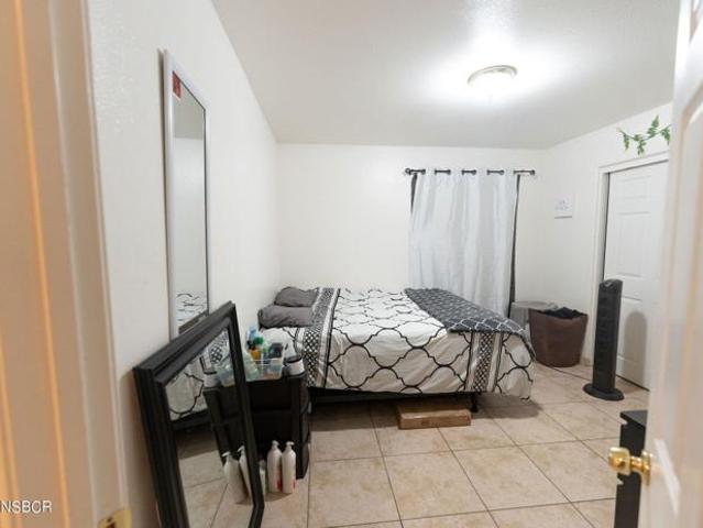 2452 Cesar E Chavez Dr, Santa Maria, CA 93458