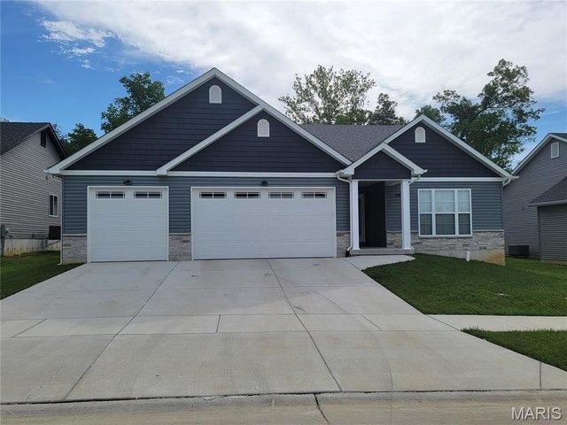 2452 French Dr, Herculaneum, MO 63048