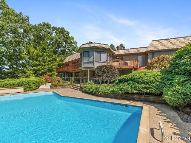 2452 Holtman Drive