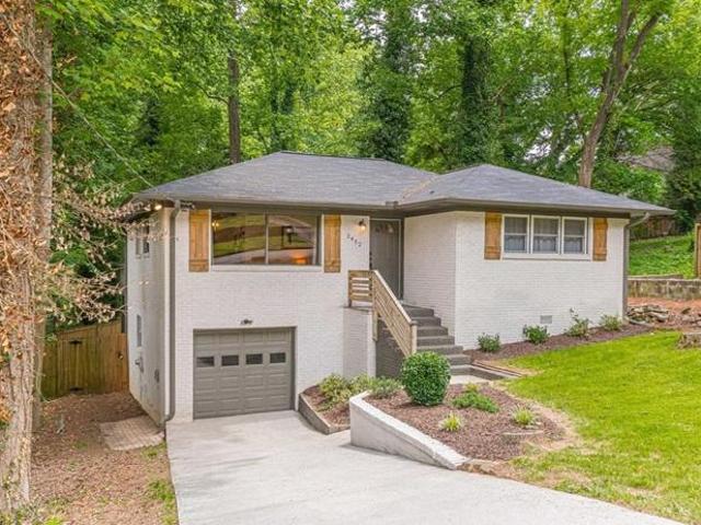 2452 Jefferson Terrace, East Point, GA 30344