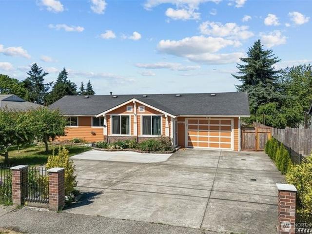 2452 th Ave S, Kent, WA 98032