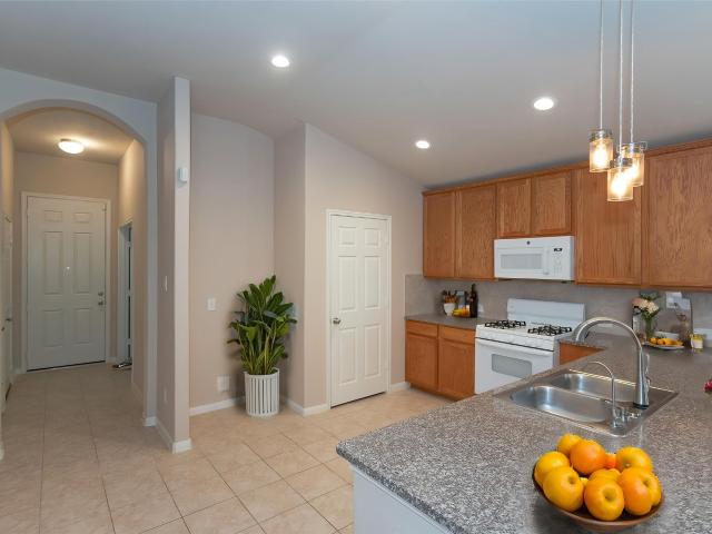 24530 E Lakecrest Town Drive