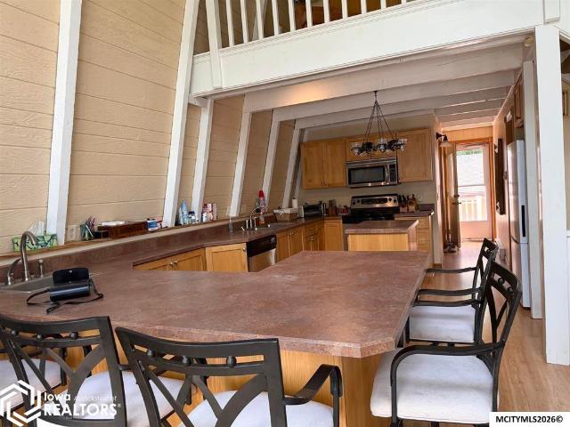 24534 Lakeside Drive