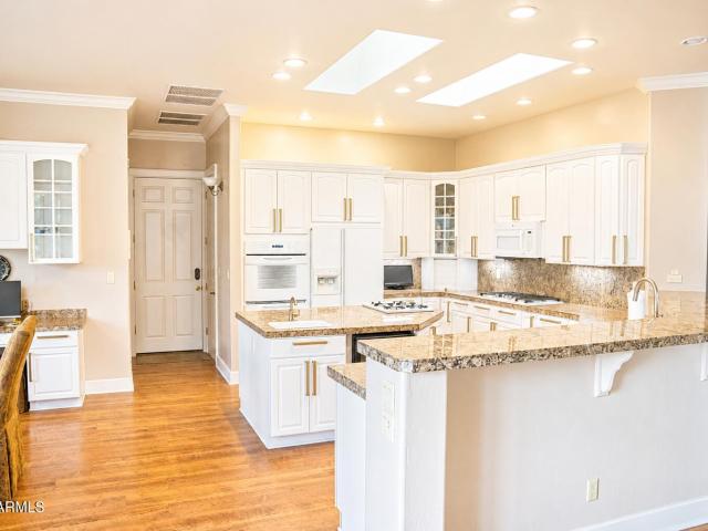 2453 n keystone drive