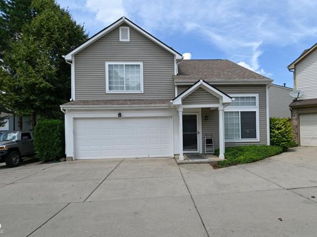 2453 Grand Fir Dr, Greenwood, IN 46143