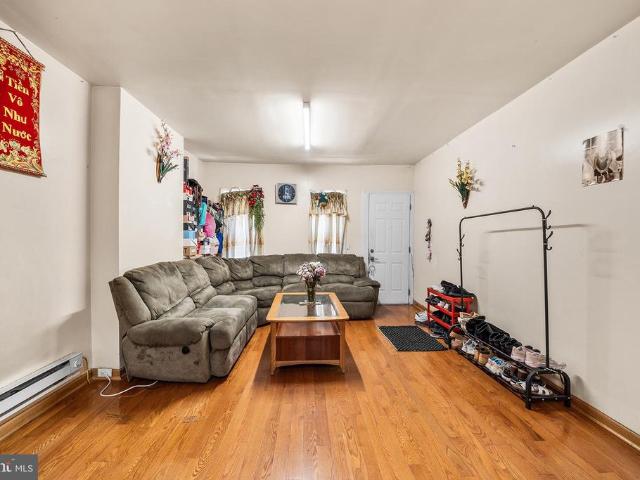 2453 Jasper Street