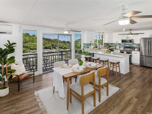 2453 Pacific Heights Rd, Honolulu, HI 96813