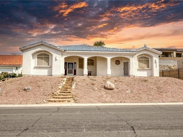 2453 Park Ridge Ave, Bullhead City, AZ 86429