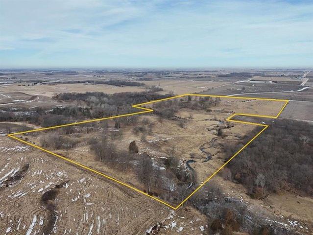 245th Ave, Delhi, IA 52223