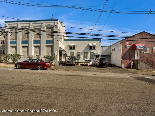 245 249 Verona Avenue