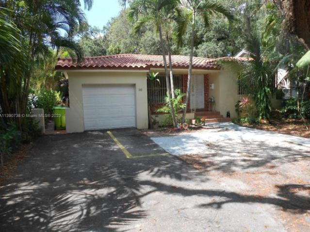 245 87th St NE, El Portal, FL 33138