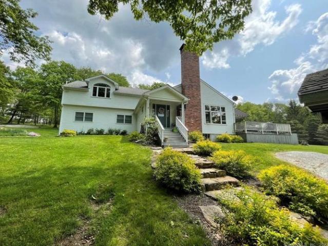 245 Cornwall Rd, Warren, CT 06754