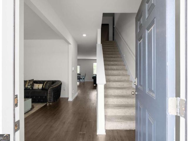 245 Canberra Way