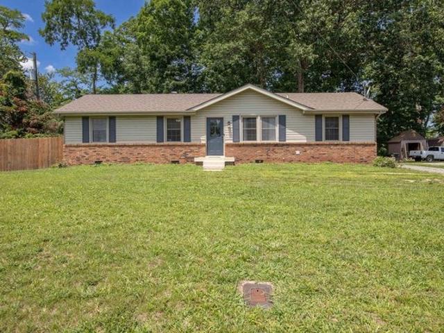 245 Charlemagne Blvd, Clarksville, TN 37042
