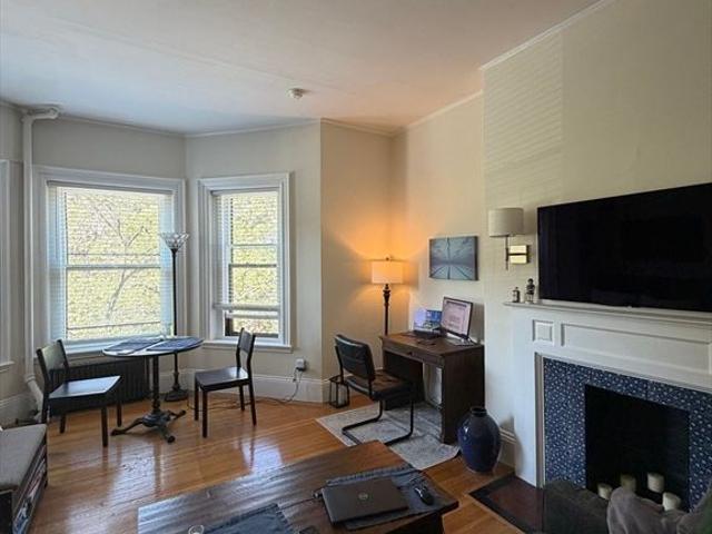 245 Beacon St Unit 3F, Boston, US, MA