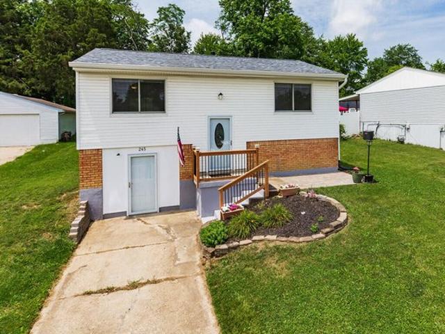 245 Belair Cir, Florence, KY 41042