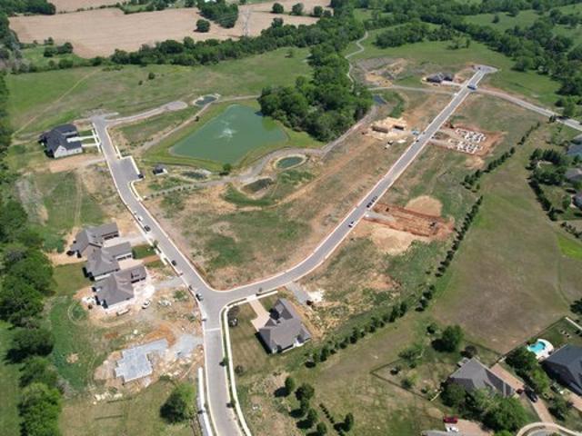 245 Bellsford Rd, Gallatin, TN 37066