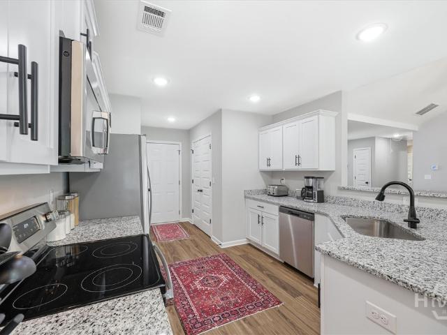 245 Brittany Pointe Lane