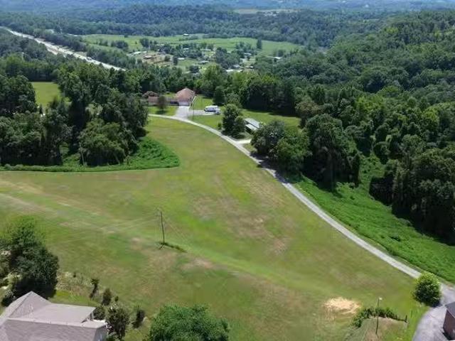 245 Goldbug Church Road, Williamsburg, KY 40769 652177688