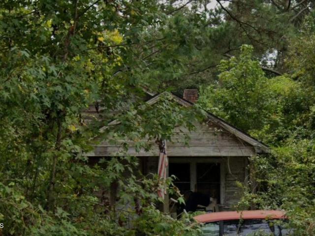 245 Golden Road