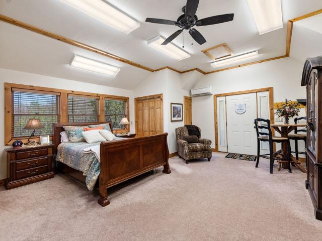 245 Davenport Mountain Rd, Blue Ridge, GA 30513 | MLS #429714