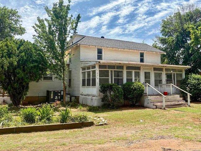 245 E Fay Ave, Kingfisher, OK 73750