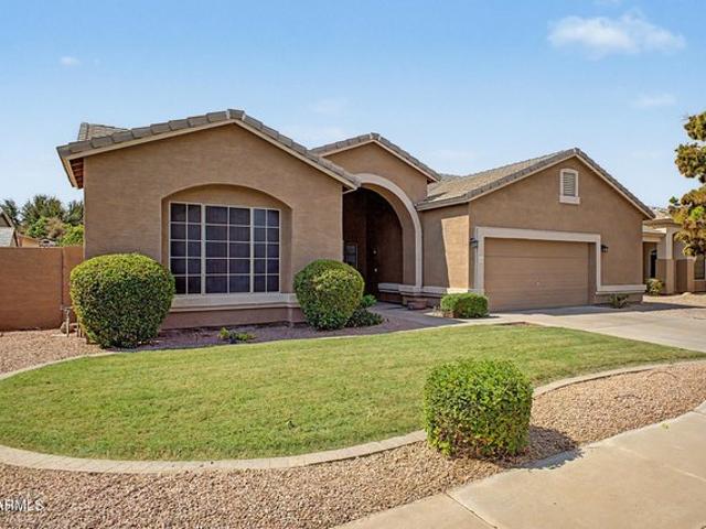245 E Smoke Tree Rd, Gilbert, AZ 85296