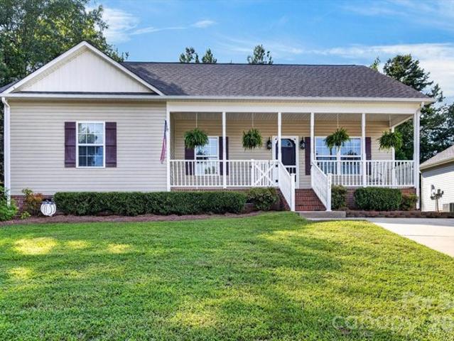245 Eagle Creek Rd, Clover, SC 29710