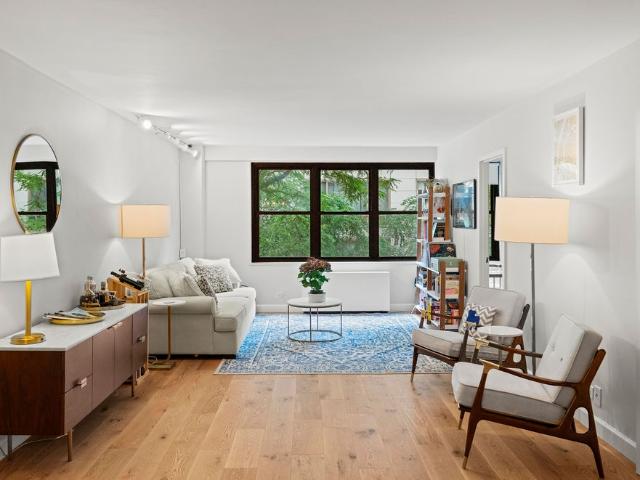 245 East 25th Street, New York, NY