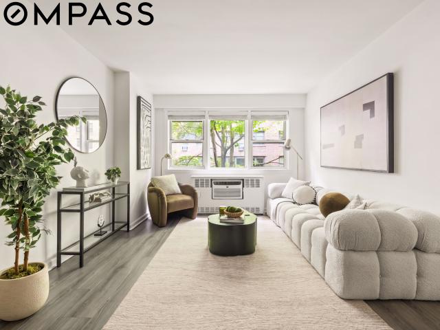 245 East 35th Street, New York, NY