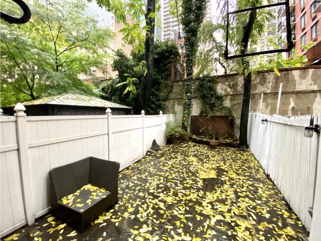 245 East 39th Street, New York, NY