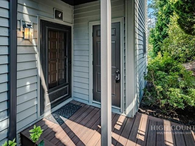 245 Evergreen Chestnut Dr Unit 4, Blowing Rock, NC 28605