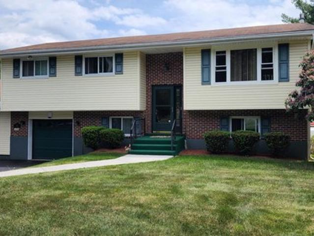 245 Foster Ave, Freeland, PA 18224