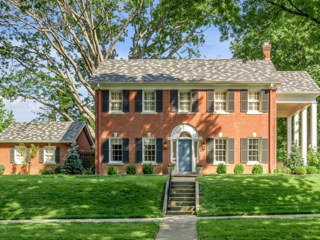 245 Holiday Rd, Lexington, KY 40502