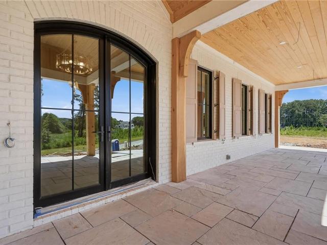 245 Heatherton Way