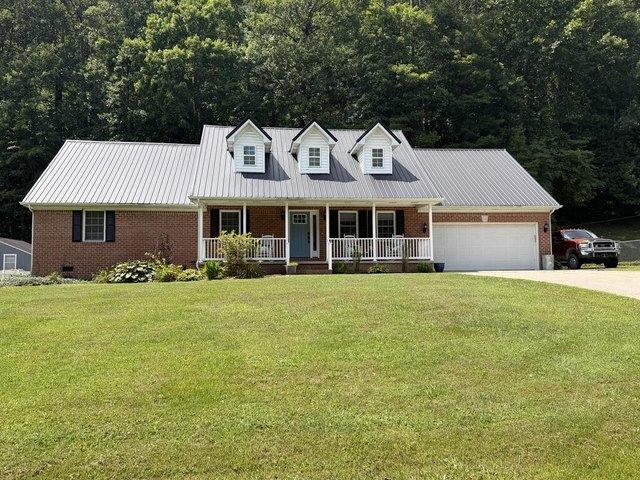 245 Hidden Valley Rd, Paintsville, KY 41240