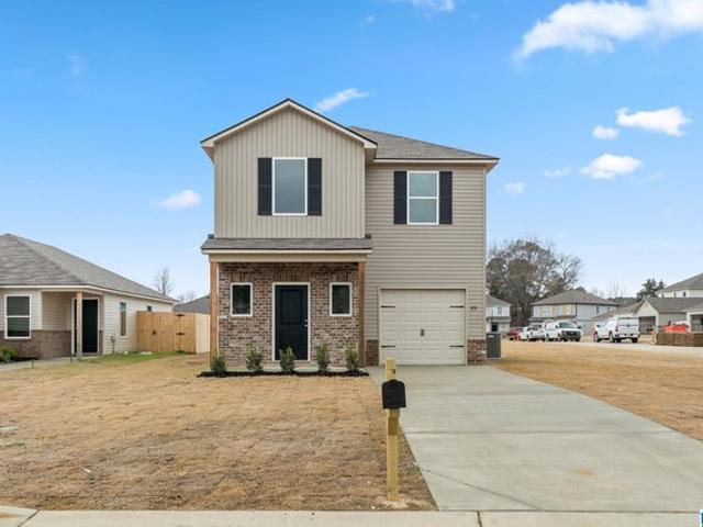 245 Jemison Trails Dr, Jemison, AL 35085