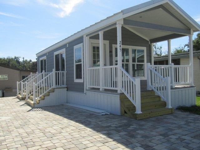 245 Oak Harbor Cp Unit 245, Haines City, FL 33844