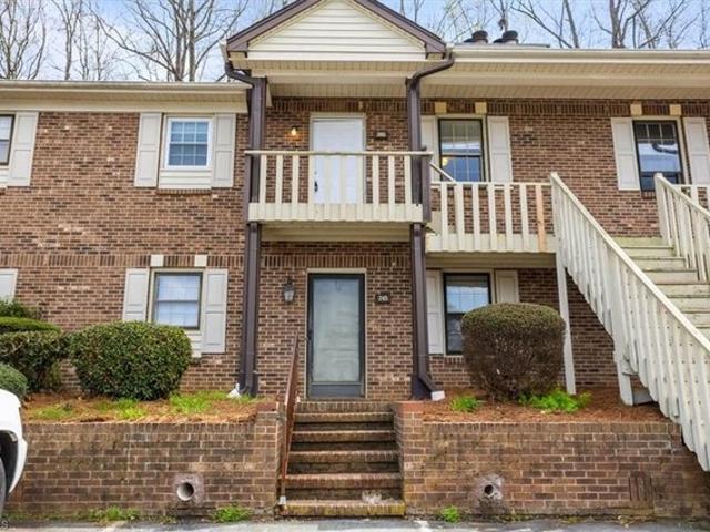 245 Olde Vineyard Ct, Winston Salem, NC 27104