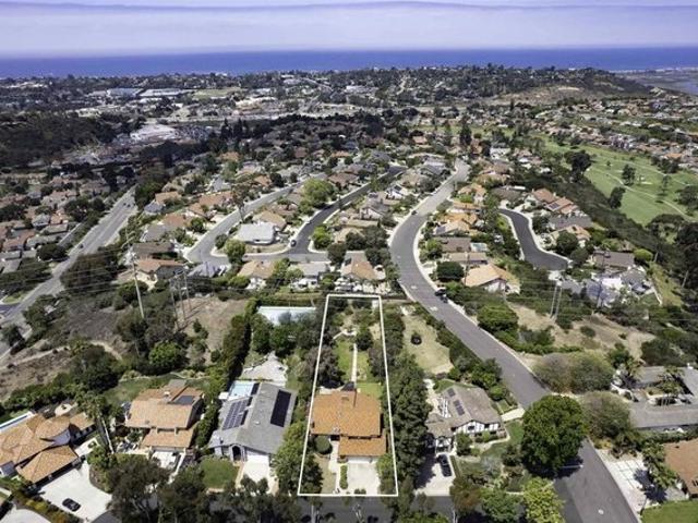 245 Loma Corta Dr, Solana Beach, CA 92075